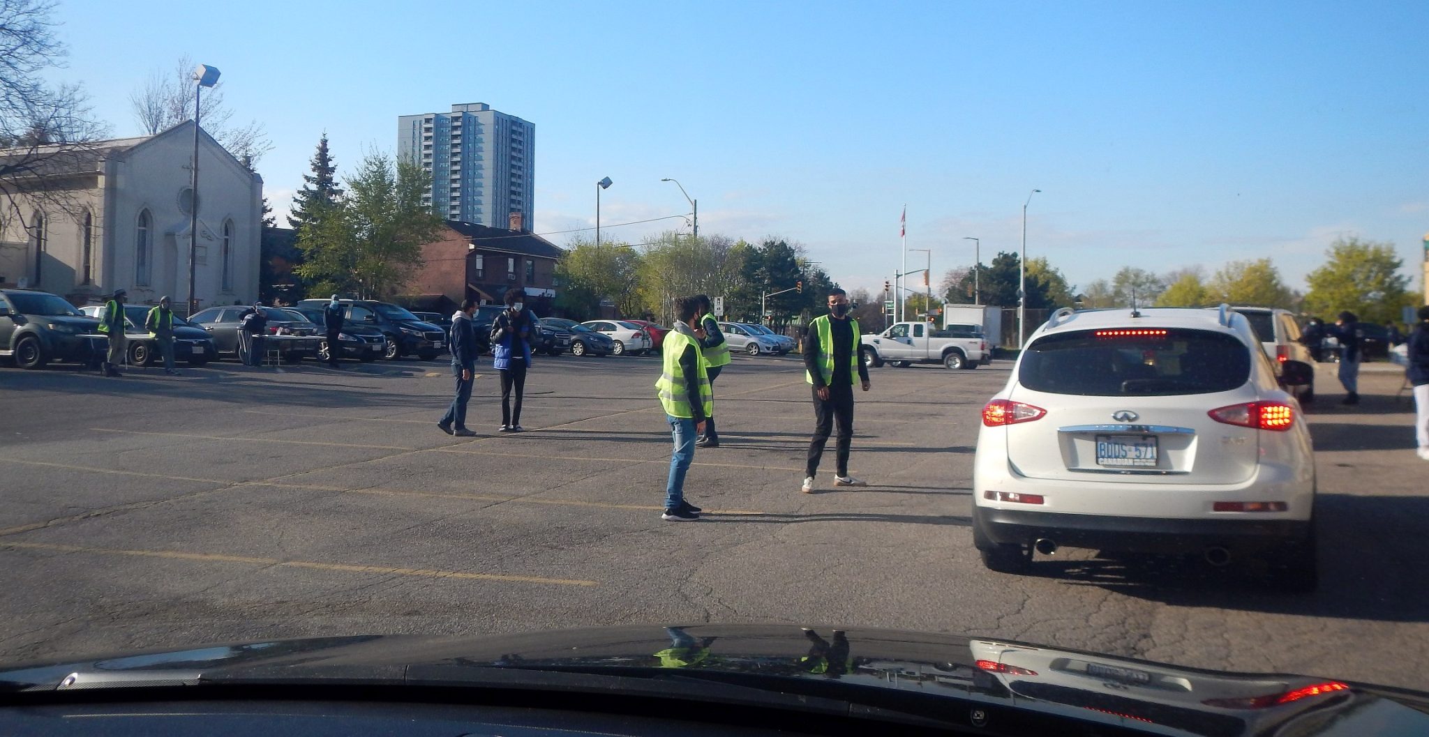 Day 25 – VIDEO – Drive-Thru Iftar – Seeds of Leadership – Hamilton ...
